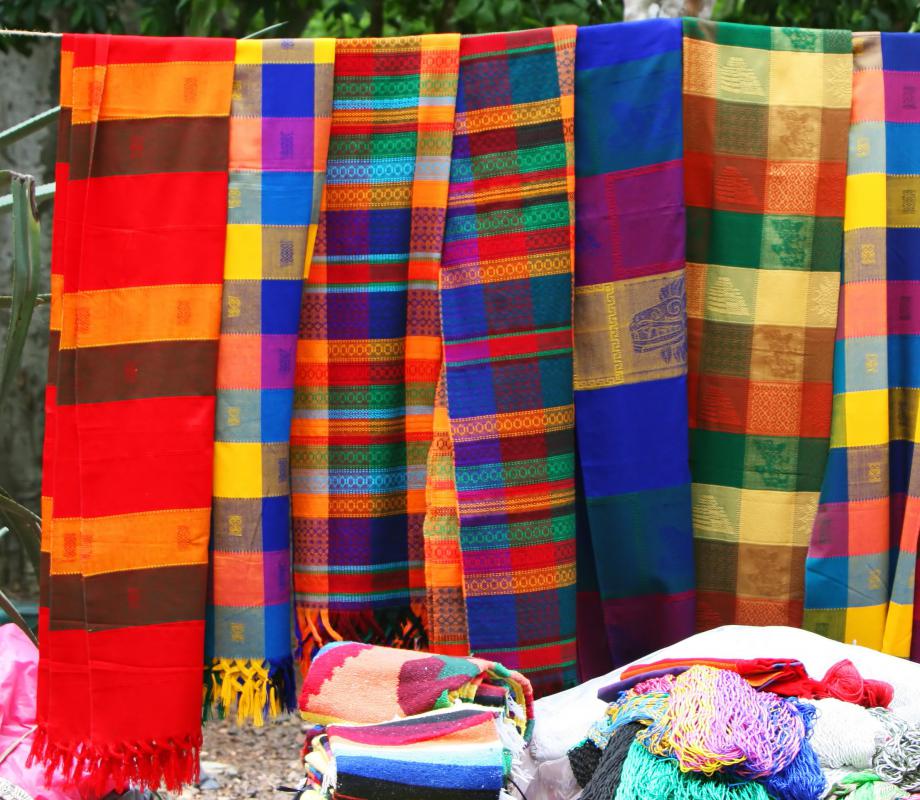 What is a Serape? (with pictures)