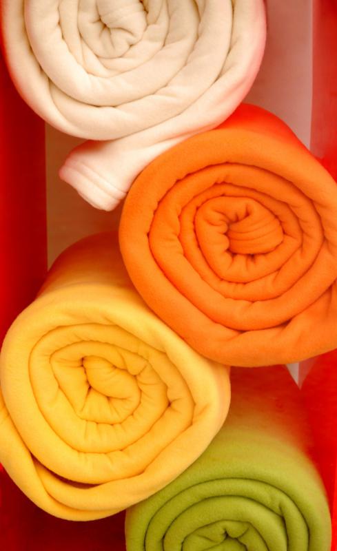 What Is Microfleece? (with pictures)