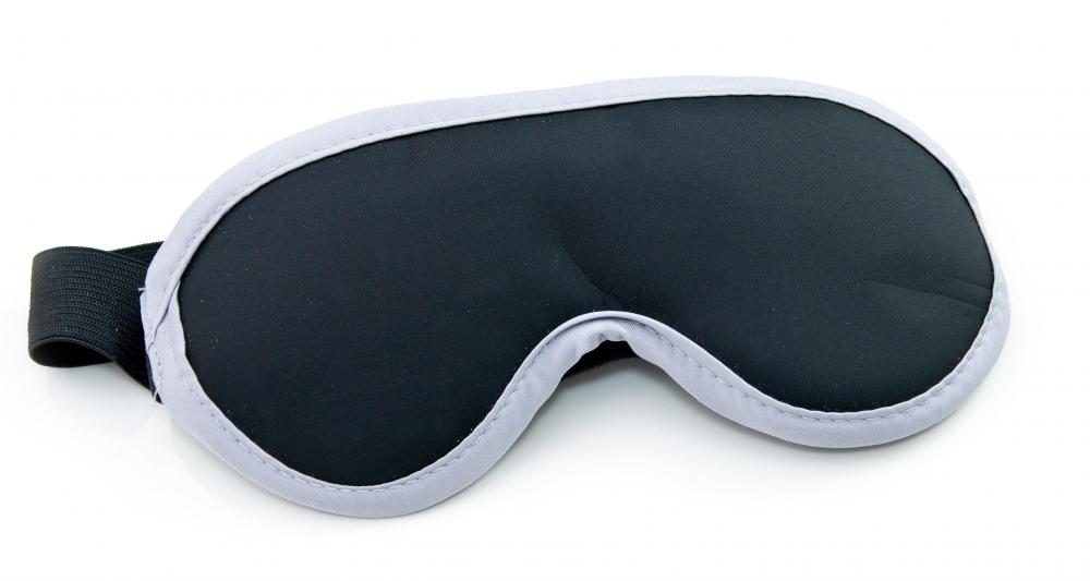 What are Eye Masks? (with pictures)