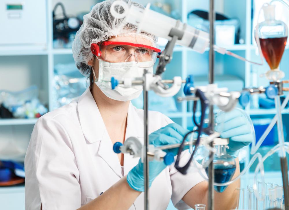 What are the Different Types of Eye Protection? (with pictures)