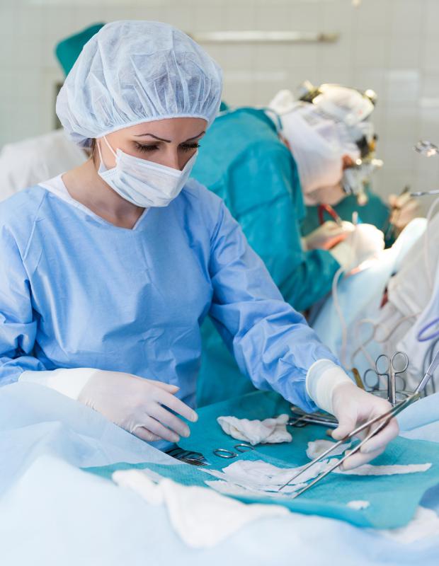 What Is Cheiloplasty? (with pictures)